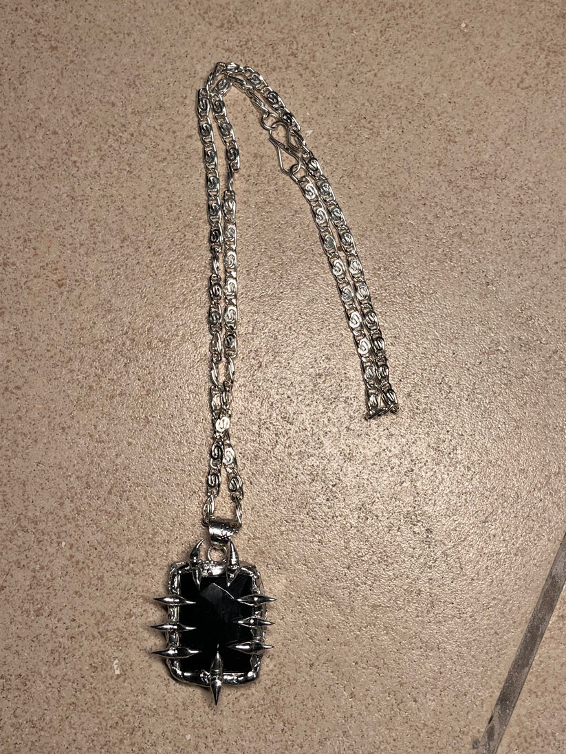 Spiked black stone – PUNK STORE